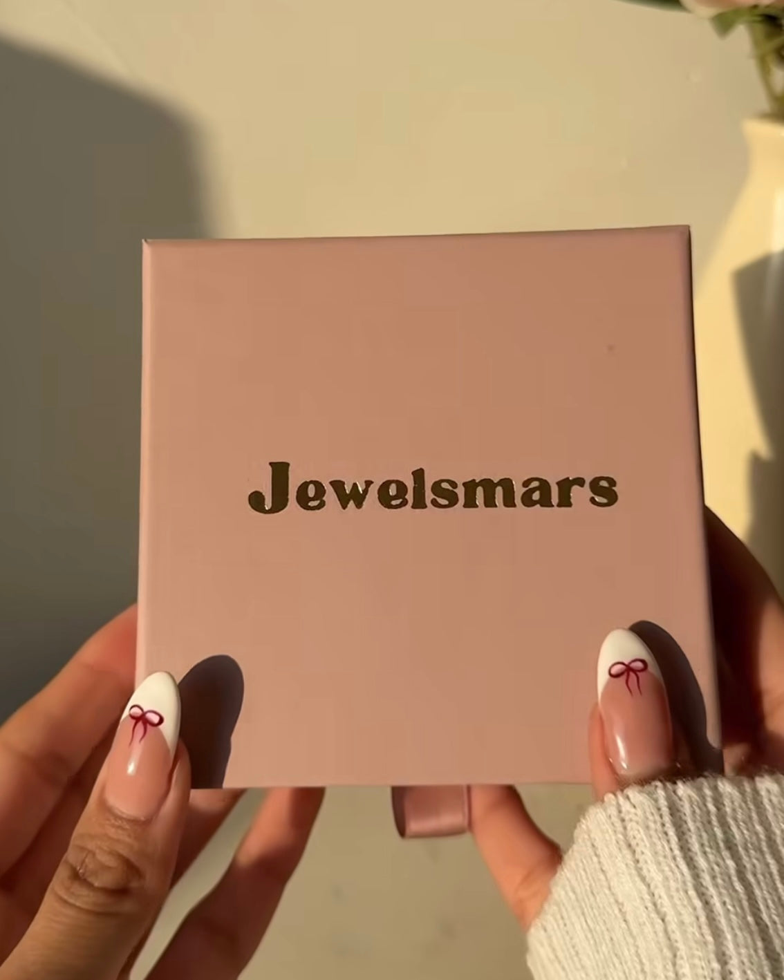 Make it A Gift [Only Box-no jewellery included] – Jewelsmars