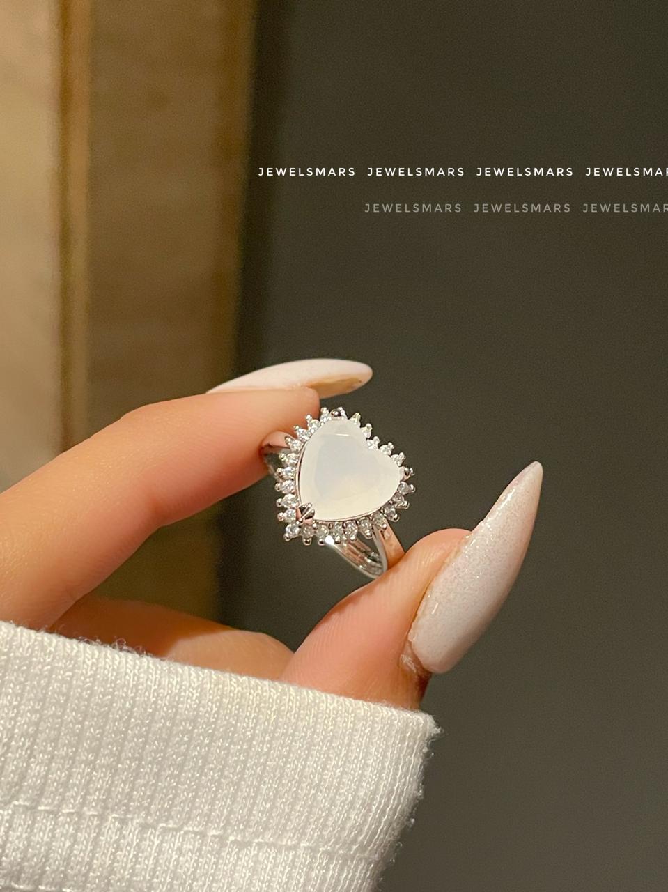 Serenity Heart Ring- white – Jewelsmars