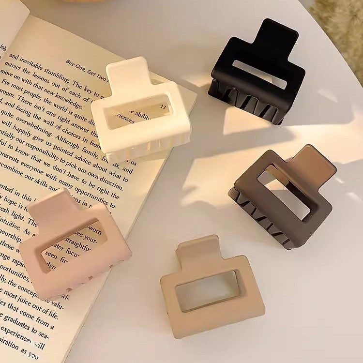 Neutral Vibes Hair Claws – Jewelsmars